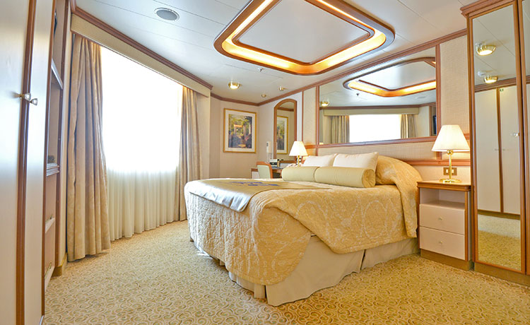 Emerald Princess: Princess Cruises