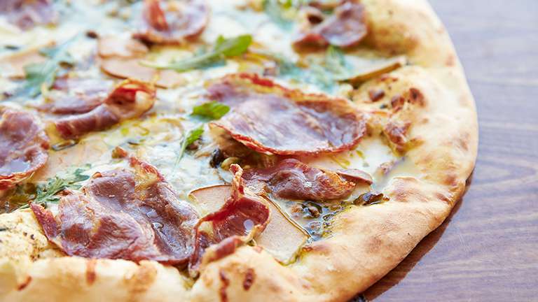 Pizza slice back bay - guluen